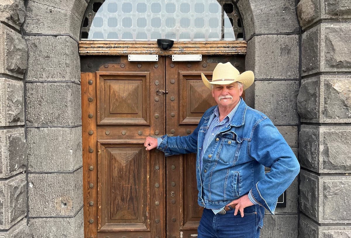 Pentridge Tours - Tales from Behind the Bluestone: Peter Prideaux ...